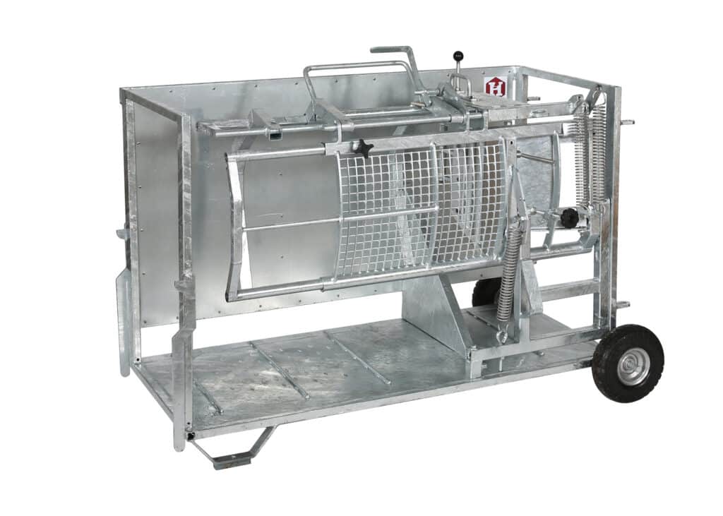 Hoofix Flip Table - Paragon Livestock Solutions
